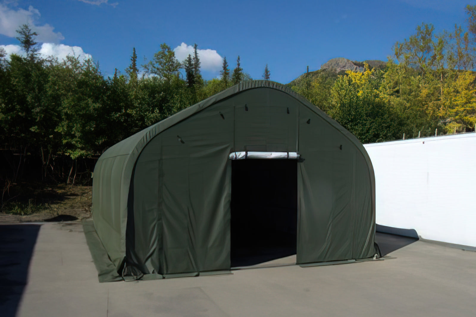 Double Truss Structures